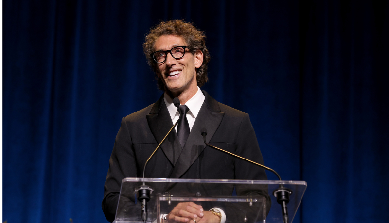 FIT Gala Honors Gap Inc.’s Richard Dickson – FIT Newsroom